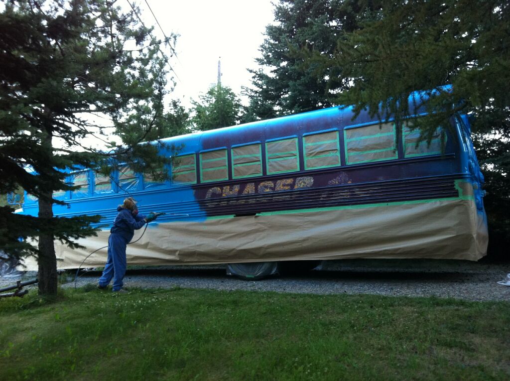 Porky Blue Bus - Fernietrails.com